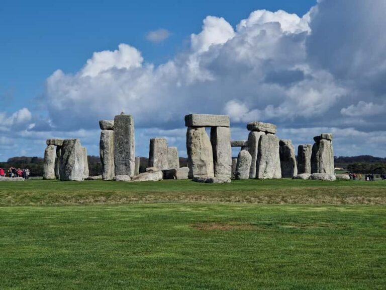 Stonehenge half day tour. - Exploring Stonehenge