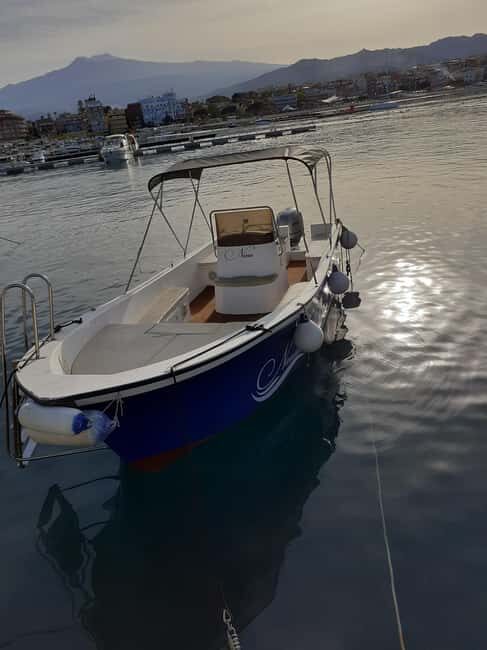 Taormina: Isola Bella Boat Tour with Prosecco Onboard - The Itinerary and Sights