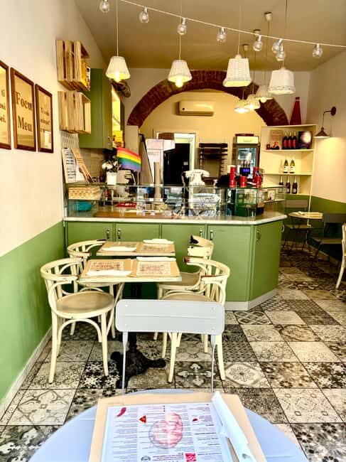 Tasting of Calabrian Friselle, historic pizzas, and Italian wines in Turin - The Experience: What to Expect and Why It Matters
