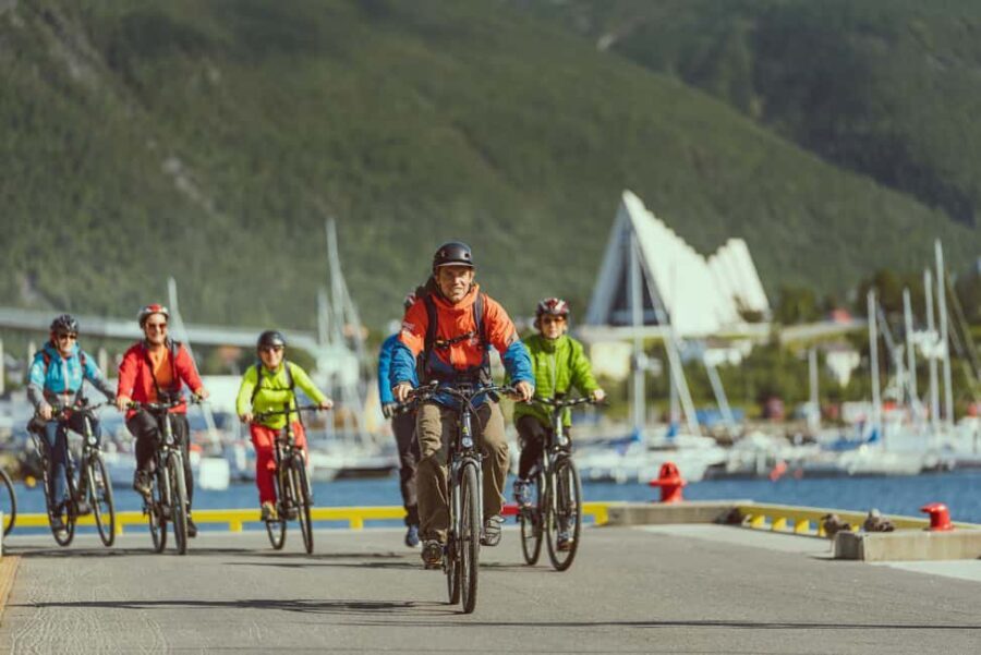Tromsø: Explore Tromso by E-bike