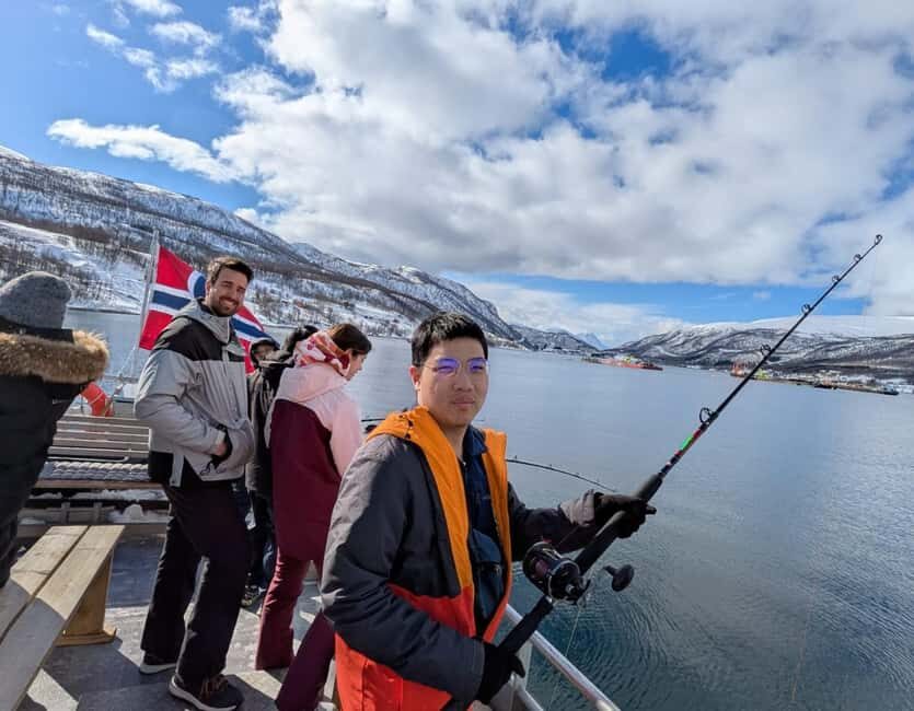 Tromsøs Top-Rated Fjord & Fishing Cruise  Lunch included