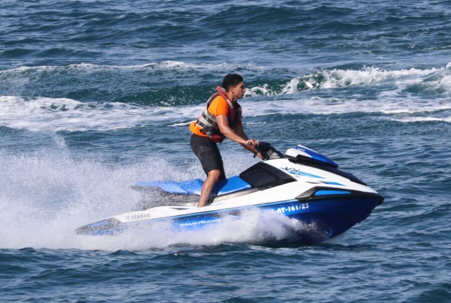 Valencia: Excursión en Moto de Agua + Paddle Surf