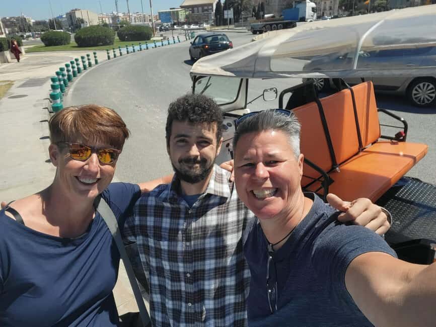Valencia: Modern Tuk Tuk Tour (1h 30m)