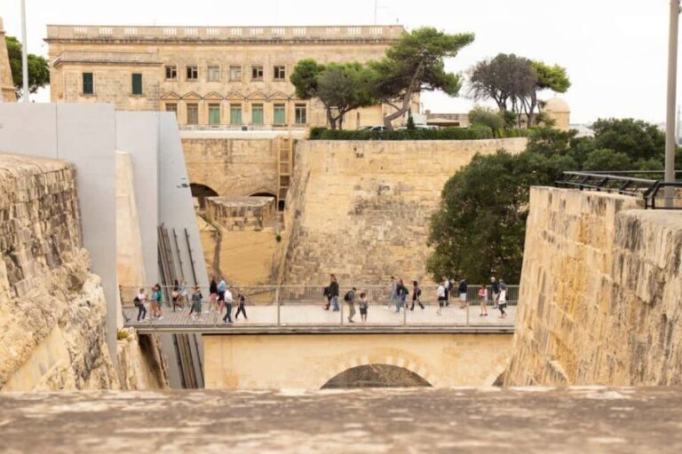 Valletta Private Family Adventure: History & Fun Walk - Exploring the Historic Heart of Valletta