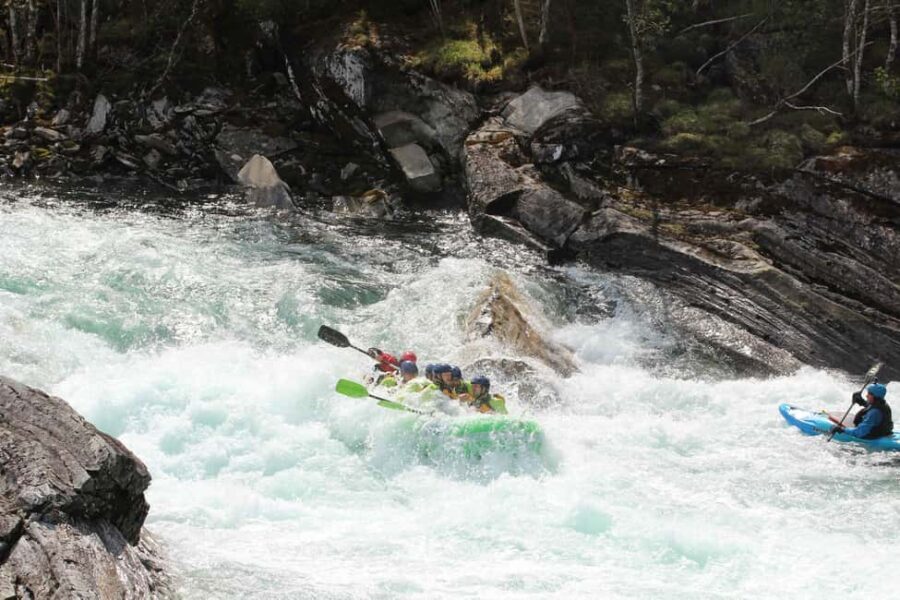 Voss: Thrilling Whitewater Rafting Guided Trip
