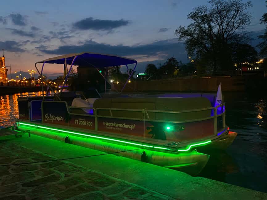 Wroclaw: Old Town Nighttime Cruise Ticket
