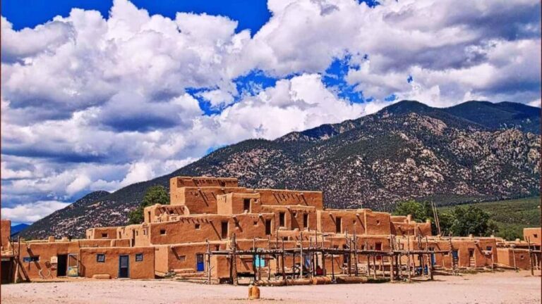Albuquerque: Santa Fe Private Day Trip with Entry Fees - What Makes This Tour Particularly Valuable