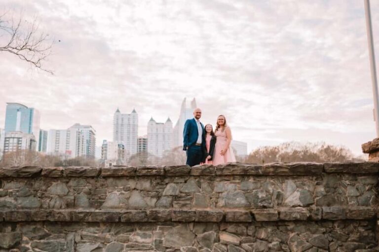 Atlanta: Private Professional Vacation Photoshoot - Who Will Benefit Most?