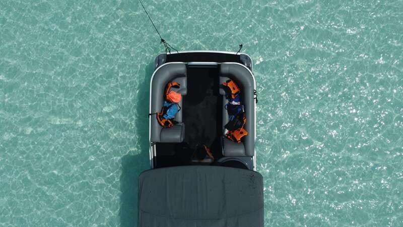 Bacalar: 3-hr Pontoon Boat Tour with Beach Club + Kayaks - The Value of This Tour