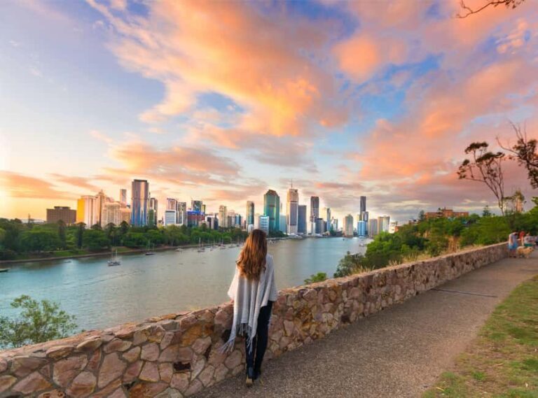 Brisbane Bus Tour: City highlights & Mt Coot-tha Lookout - The Itinerary in Detail