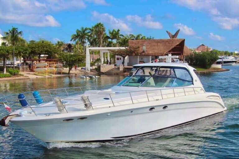 Cancun private yacht Sea Ray Sundancer 60 feet - In-Depth Look at the Itinerary and Experience