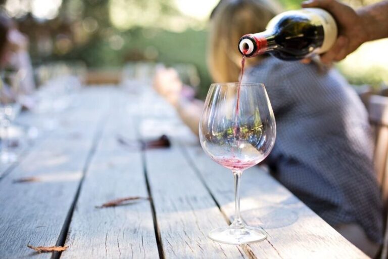 Cowichan Valley Premium Wine Tour - The Cost and What You Get for It