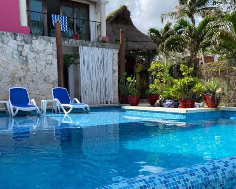 Cozumel: All-Inclusive Beach Club Day Pass with Open Bar - Who Would Love This Experience?