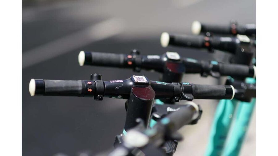Discover Old Quebec in a different way - on an electric scooter 3h - How This Tour Compares to Other Options