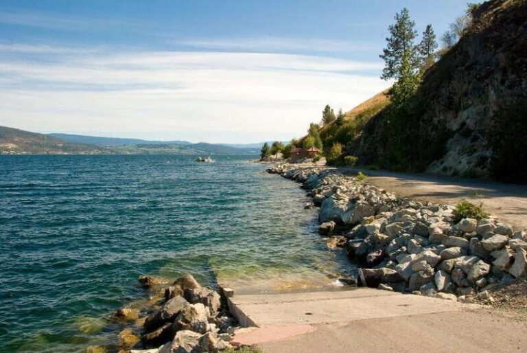 From Vancouver: 4-Day Kamloops, Yoho and Banff National Park - What To Expect & Practical Tips