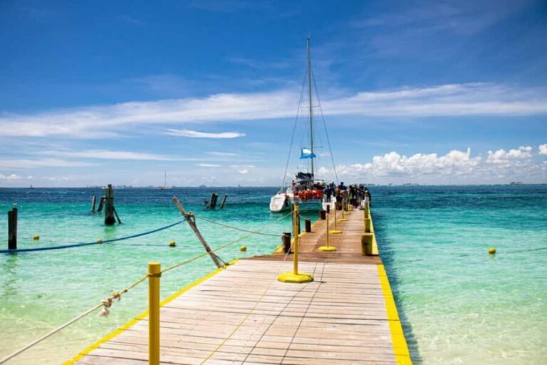 Isla Mujeres: Catamaran Ride with Open Bar, Snorkeling, and Lunch - Departing for Isla Mujeres