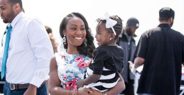 Marina del Rey: Mother's Day Brunch or Dinner Harbor Cruise - Detailed Breakdown of the Itinerary