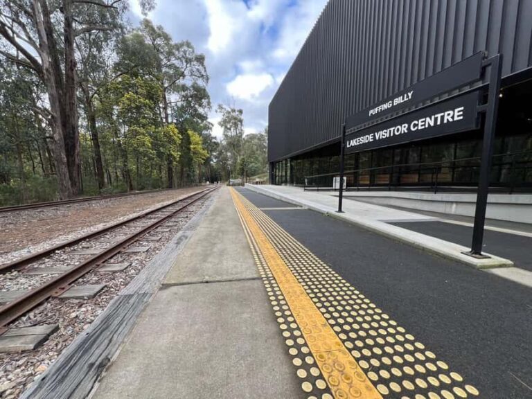 Melbourne: Puffing Billy Steam Train and Philip Island - The Value of This Tour