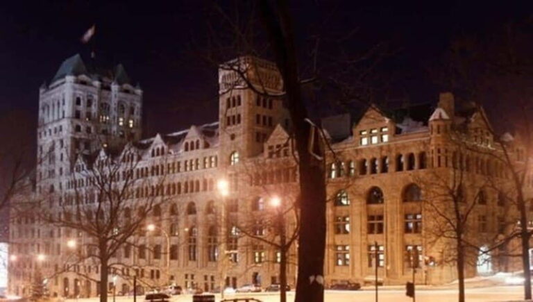 Montreal : Street Art Walking Tour With A Guide - Who Will Love This Tour?