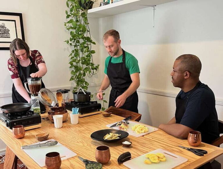 Muchos moles: Multi-variety mole cooking class and feast - An In-Depth Look at the Experience