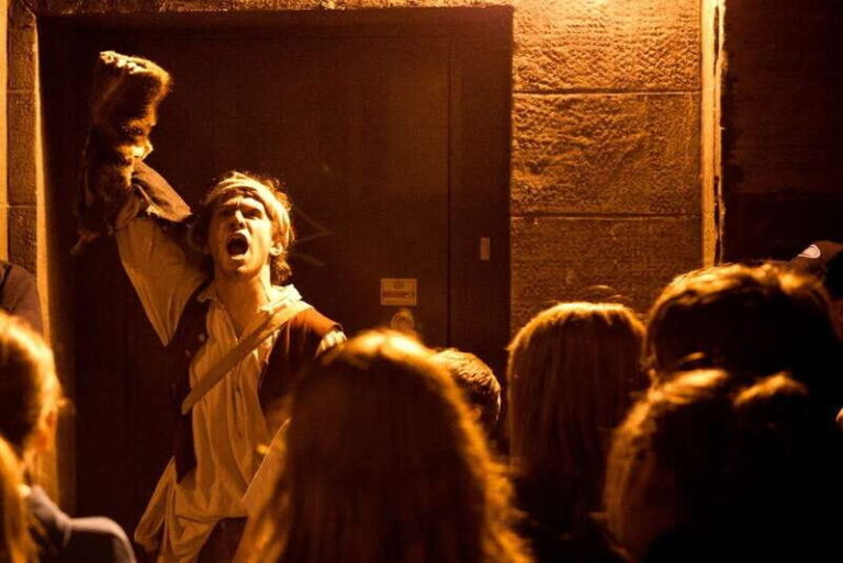 Old Montreal: Traditional Ghost Walk of the Haunted City - The Sum Up
