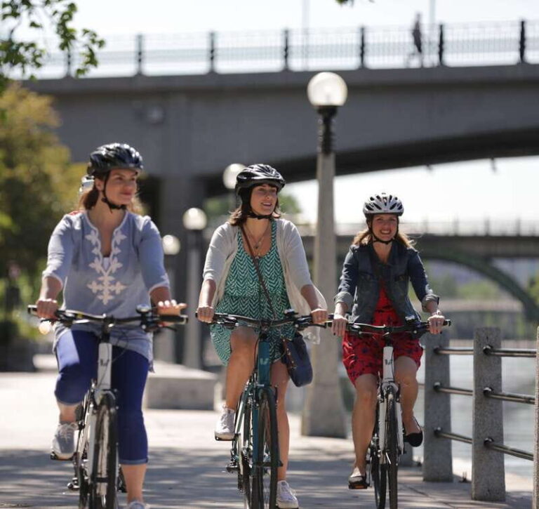 Ottawa: Guided Bike Tour through Ottawa and Gatineau - What to Expect from the Tour Experience