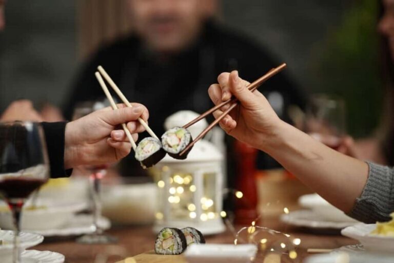 Phoenix: Sushi Making Cooking Class at a Local Wine Bar - Who Will Love This Class?