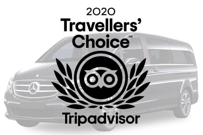 Private Transfer FROM Sydney CBD to Sydney Airport 1 to 5 people - Inside the Vehicle: Comfort and Features