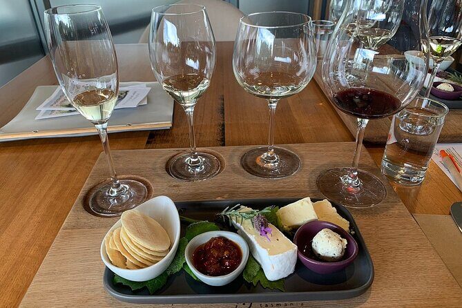 Signature Saturday Wine Tour - Exploring Richmond: A Historic Charm