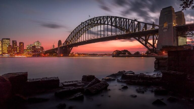 Sydney: Sydney Harbour Sunset Photo Tour & Cruise - Who Should Consider This Tour?