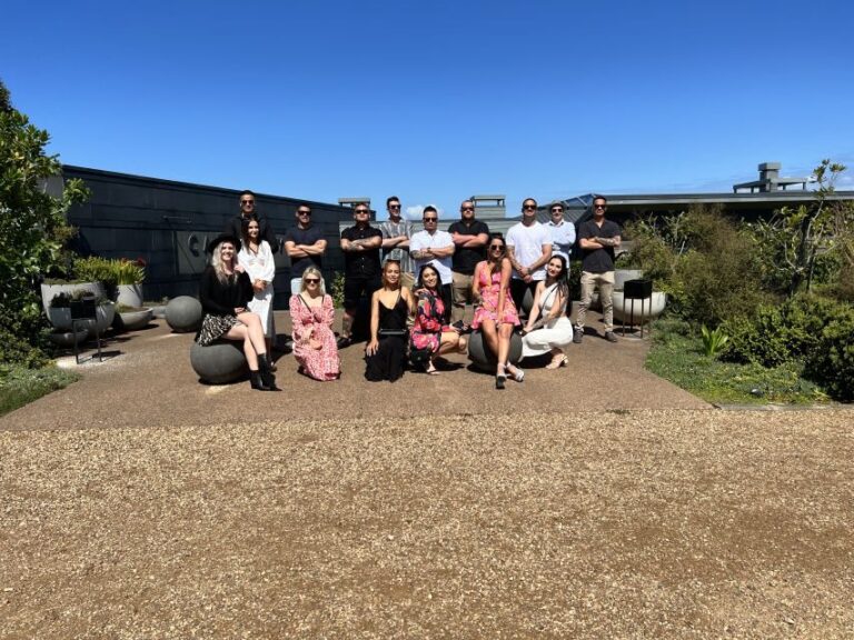 Waiheke Island: Wine Tour & Lunch at Award Winning Venue - Vineyard Visits and Tasting Highlights
