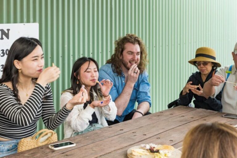 Yarra Valley Full Day Grazing Tour: Gin, Wine, Pizza, Cheese - Transportation and Group Experience